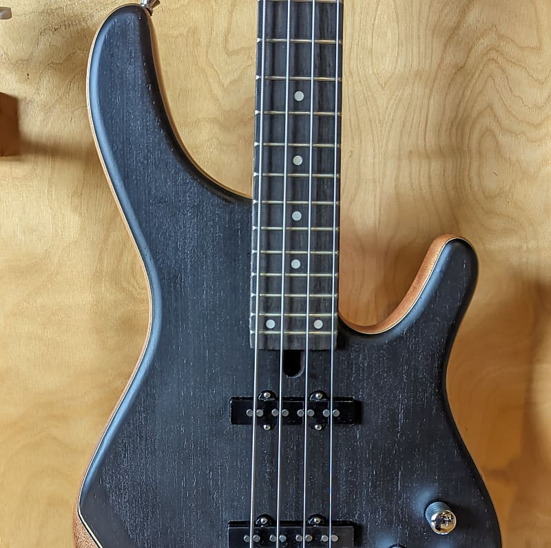 New Tagima Millenium Top 4 String Bass | Reverb