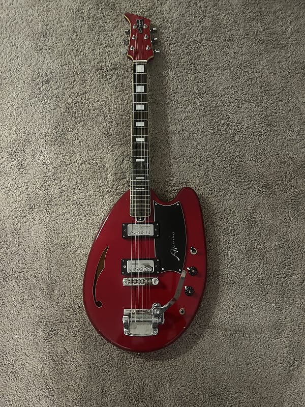 Teisco (Apollo) May Queen 1968 Red | Reverb