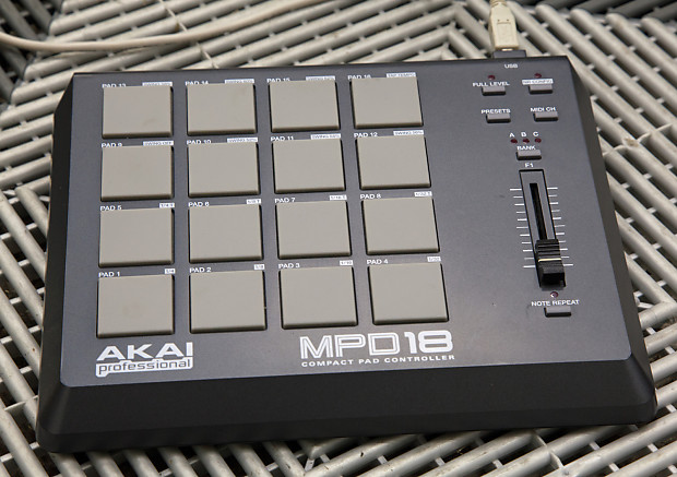 Akai MPD18 2000s | Reverb