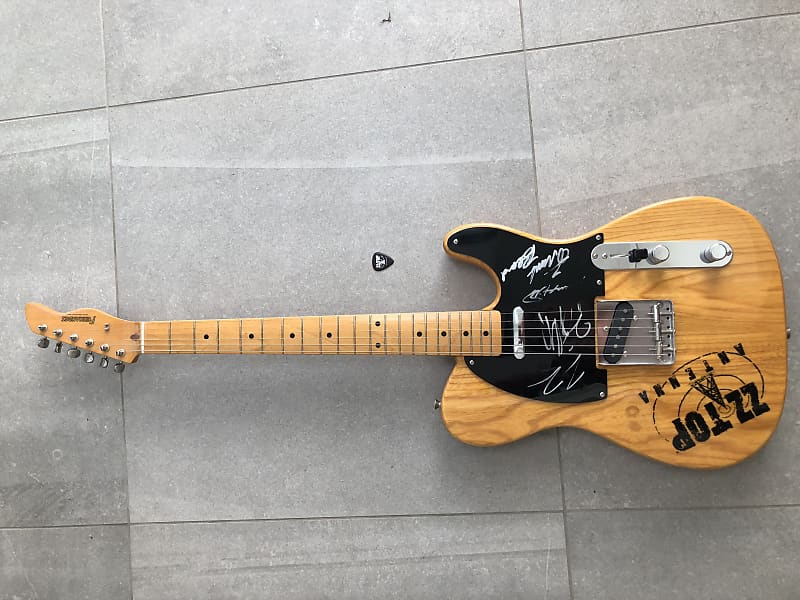 Autographed ZZ Top guitar. Signed by Billy, Frank and | Reverb UK