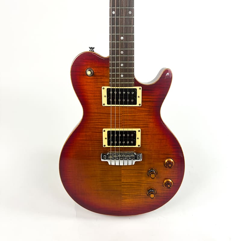 Line 6 JTV-59 James Tyler Variax Owned by Thomas Nicholas | Reverb