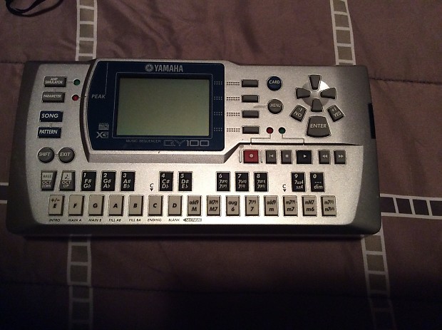 Yamaha QY100 | Reverb