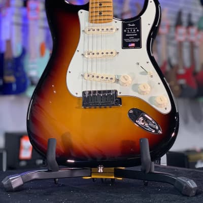 Fender American Ultra Stratocaster *PLEK'D & SETUP* | Reverb