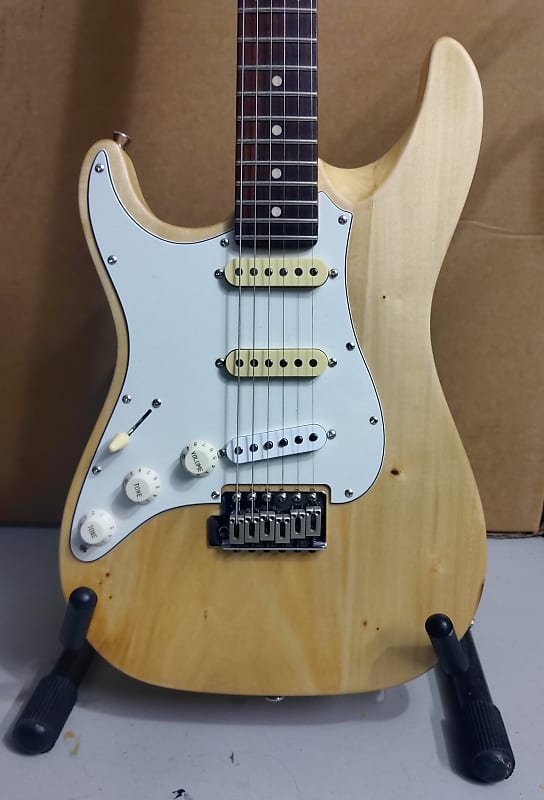 lefty strat body loaded | Reverb