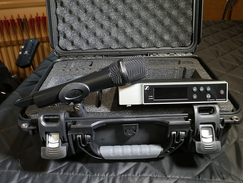 Sennheiser EW-D835-S R4-R9 2022 | Reverb