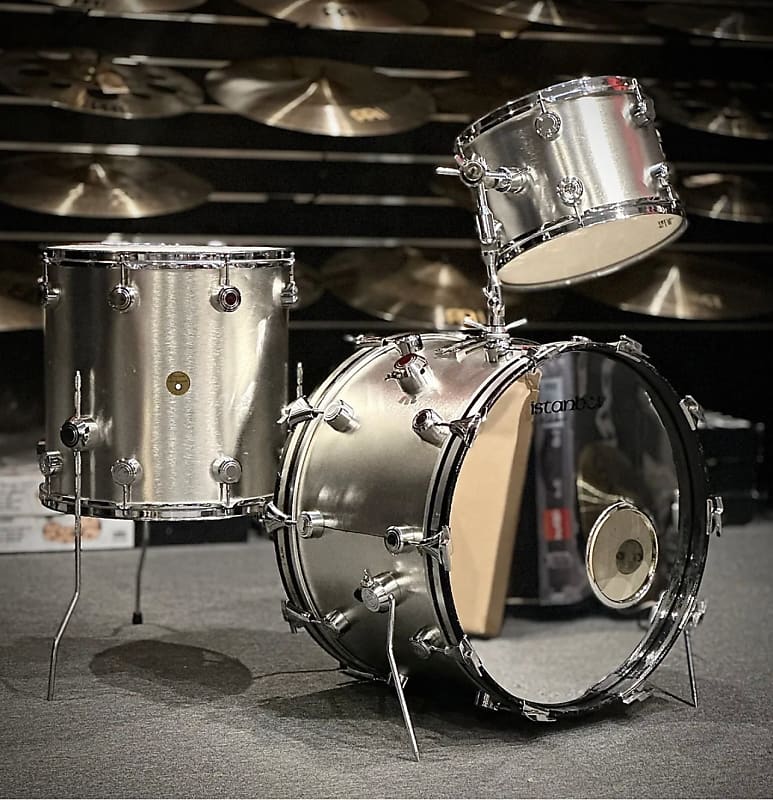 Hayman Vibrasonic Drum Kit Silver #877 | Reverb