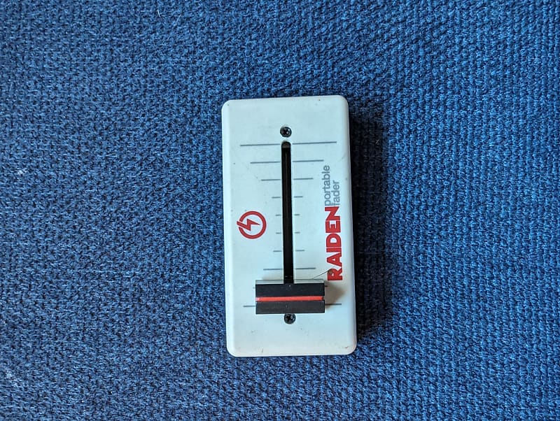 Raiden Portable fader 2011 - White | Reverb