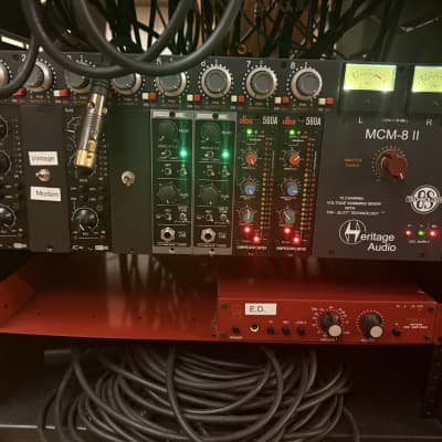Radial Engineering Workhorse 8-Space 500 Series Rack + | Reverb