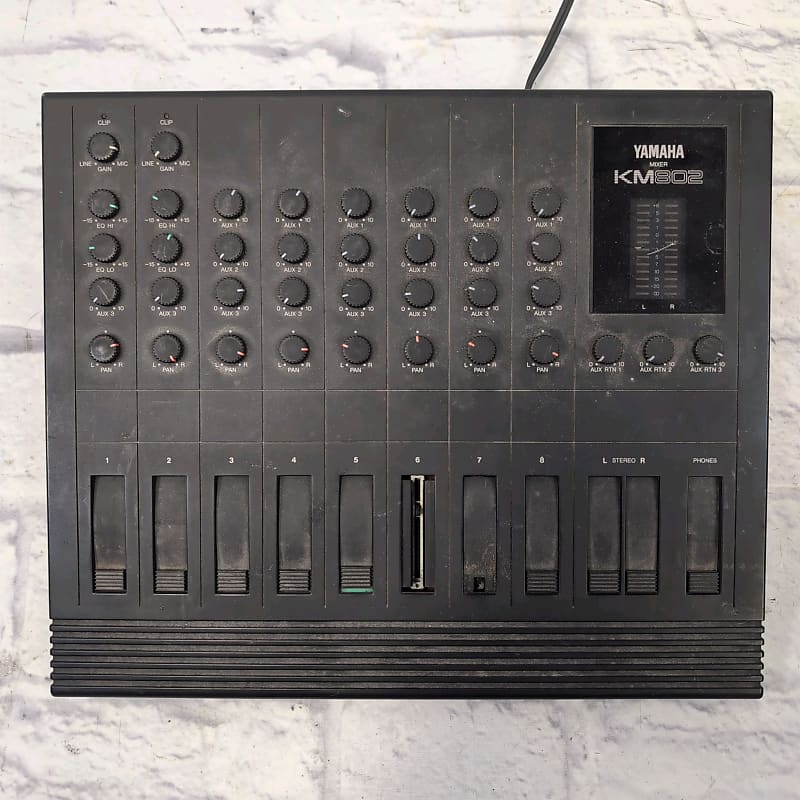 Yamaha KM-802 Keyboard Mixer | Reverb