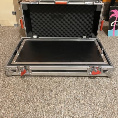 Gator G-Tour Large Pedalboard w/ Wheels | Reverb