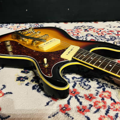 Jay Turser Mosrite Copy MIK Offset -3-Tone Sunburst | Reverb