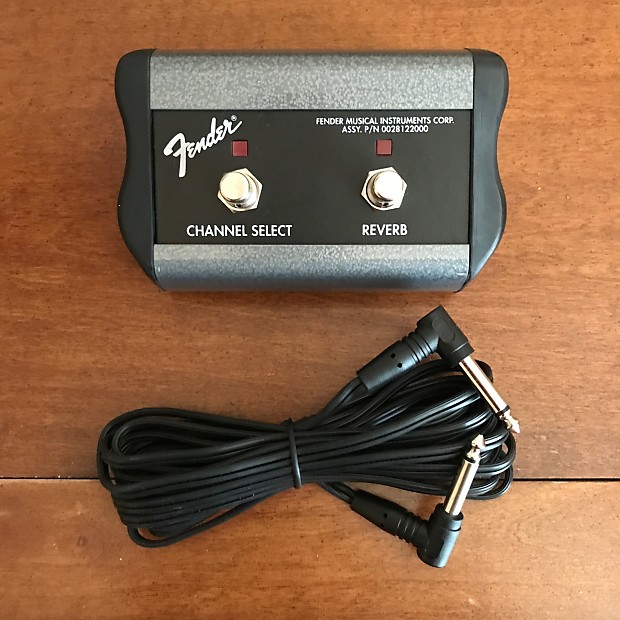 Fender 2-Button Channel/Reverb Footswitch - 0028122000 | Reverb