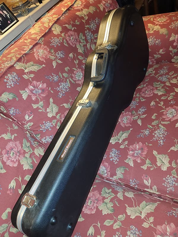 Road Runner Guitar Case 2015 Black | Reverb