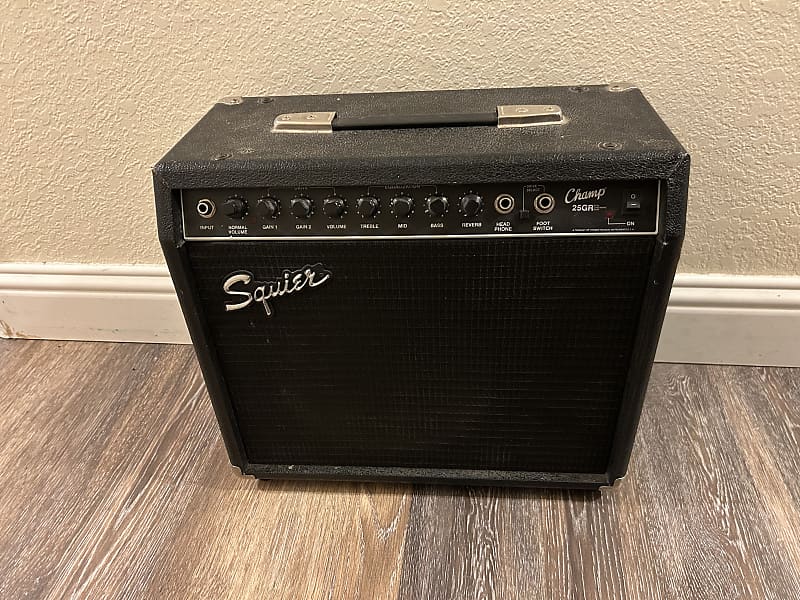 Squier Champ 25 GR 1990’s - Black | Reverb