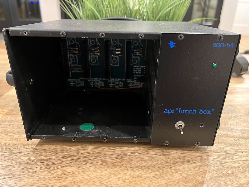 API B4 Lunchbox - Black | Reverb