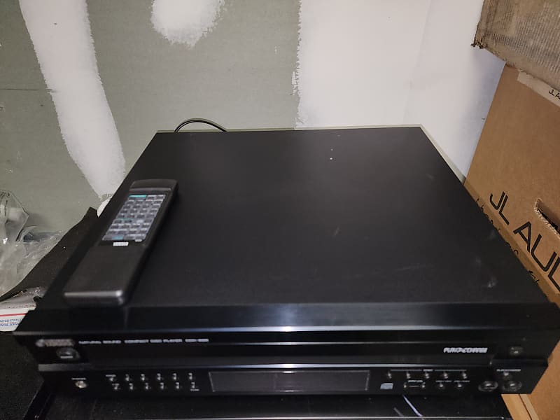 Yamaha CDC-685 CD PLAYER | Reverb