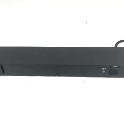 Furman M-8x2 15 Amp Rack Mount Power Conditioner | Reverb Canada