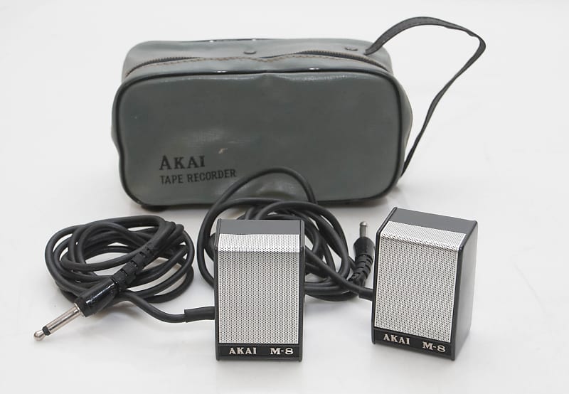 Akai Vintage AKAI M-8 ADM-5 dynamic Lo-Fi Microphone Mic Set | Reverb