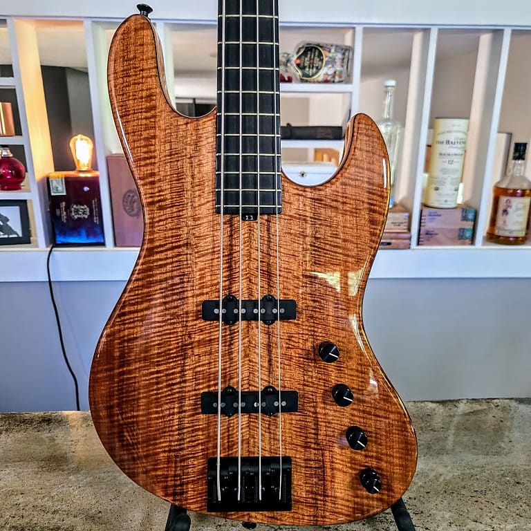 Sadowsky NYC 4-string: Flamed Tzlam top, Indian Ebony | Reverb