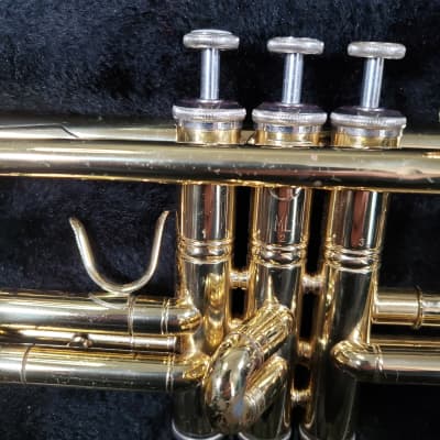 Bach Aristocrat TR-600 Trumpet with Case | Reverb