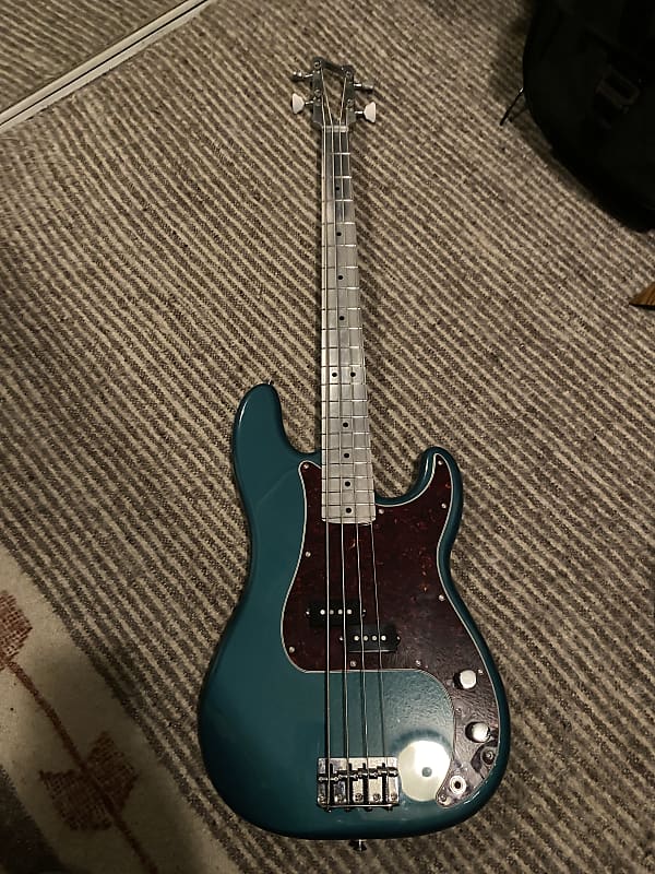 Fender Player Precision Bass with Robot Graves Neck | Reverb