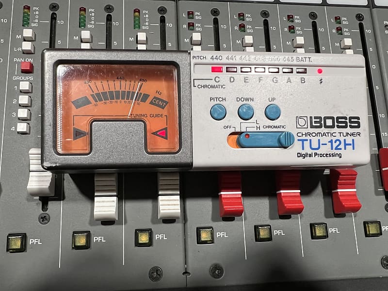 Boss TU-12H | Reverb