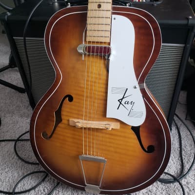 Kay Archtop 1961-1965 - Sunburst | Reverb
