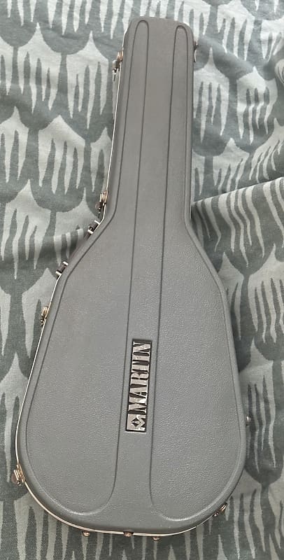 Martin 00 Molded Thermoplastic Case 1970s- Wedgewood blue | Reverb