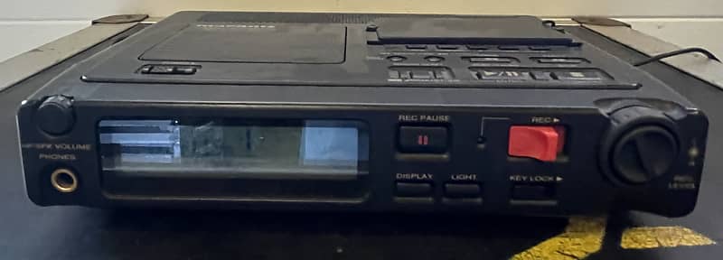 Marantz PMD-670 Portable Solid State Recorder | Reverb UK