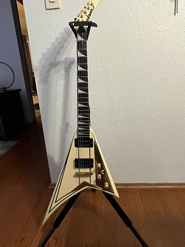 Jackson Rhoads Professional RRT-3 2006 White | Reverb