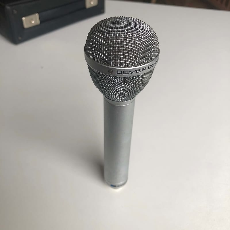 Beyerdynamic M88-N Vintage Hypercardioid Dynamic Microphone | Reverb