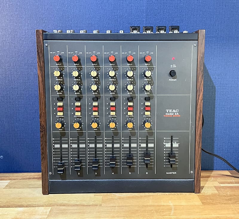 Teac Model 2A Vintage Analog Mixer 6 inputs / | Reverb Deutschland