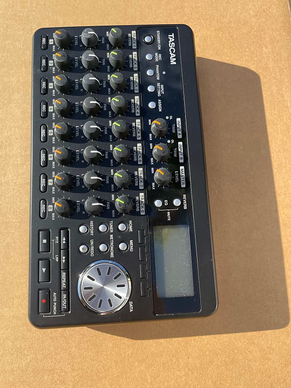 TASCAM DP-008 | Reverb