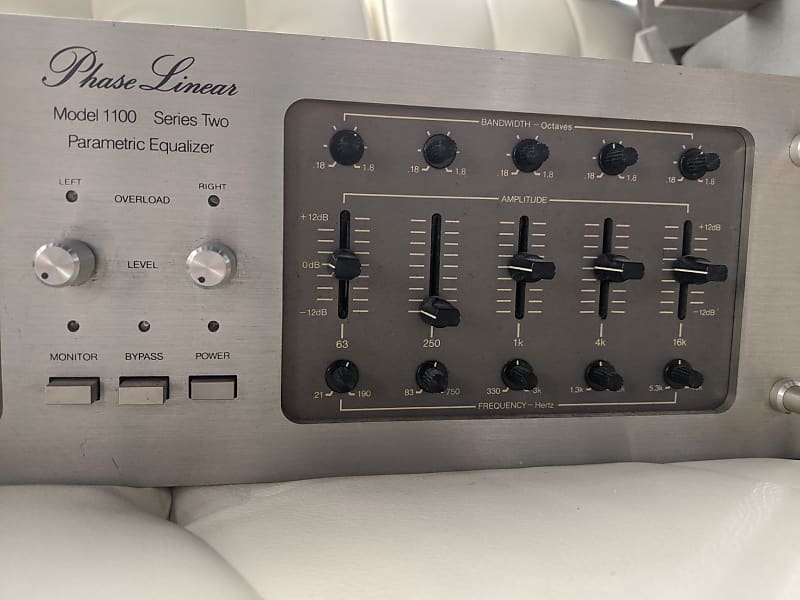 Phase Linear 1100 Linear Series Two Parametric Equalizer | Reverb