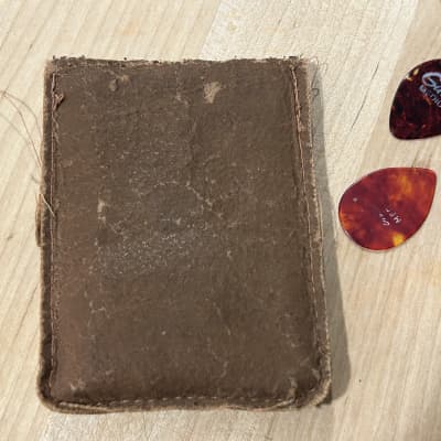 Vintage Gibson Case Candy Souvenir Pick Pouch 1930’s Leather | Reverb