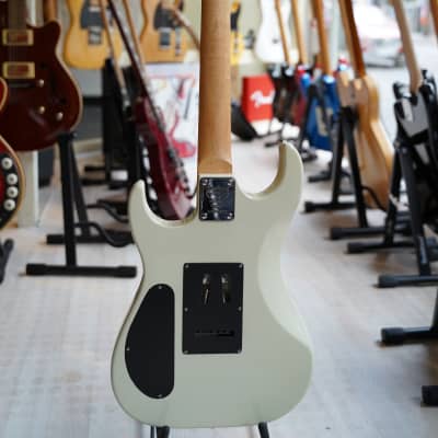 Washburn Pro Series Lady Camouflage | Reverb