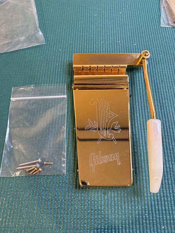 Gibson Lyre Vibrola Tremolo - Gold | Reverb
