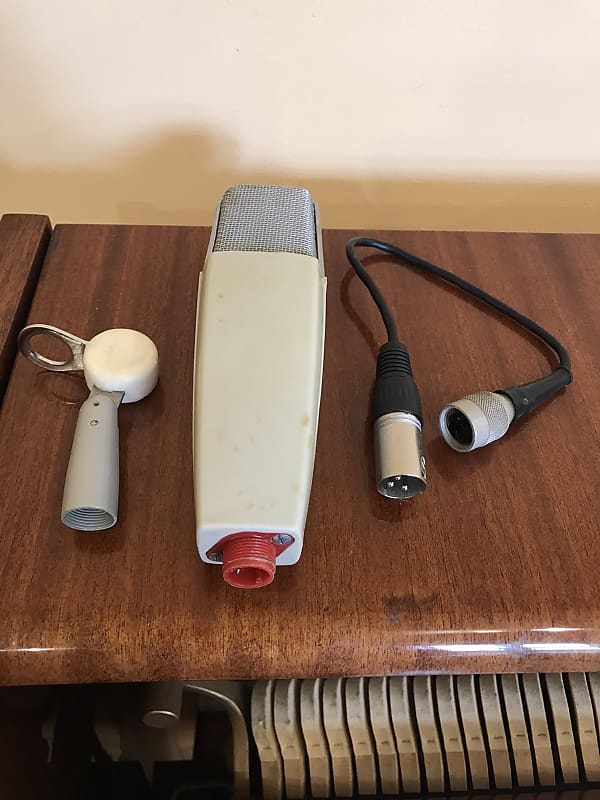 Oktava ML-51 Ribbon Microphone | Reverb