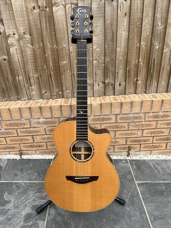 Faith FVHG Venus with Electronics High Gloss Natural | Reverb UK