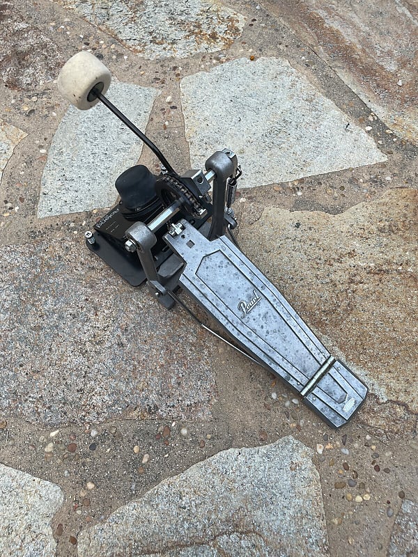 Roland KD-7 Kick Drum Bass Pad kd7 w/ Pearl bass Drum Pedal | Reverb