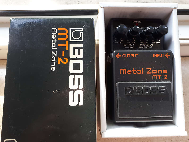 Boss MT-2 Metal Zone (Silver Label) 1991 - Present - Black | Reverb