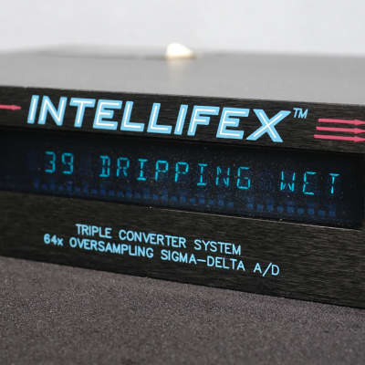 Rocktron Intellifex 24 Bit Intelligent Multi-Effects | Reverb France