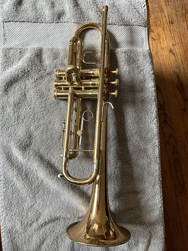 C.G. Conn 1000B “Doc Severinsen” | Reverb