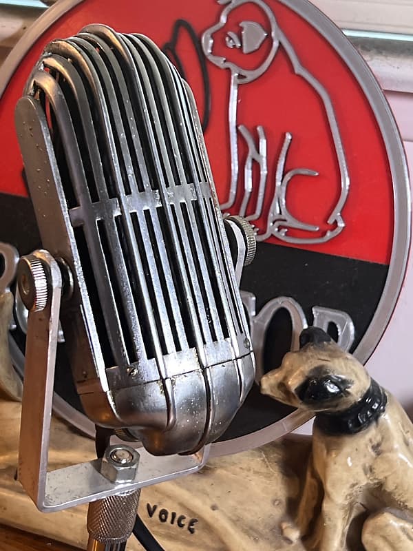 1940's era AMERICAN D9AT Dynamic dual-element Microphone | Reverb