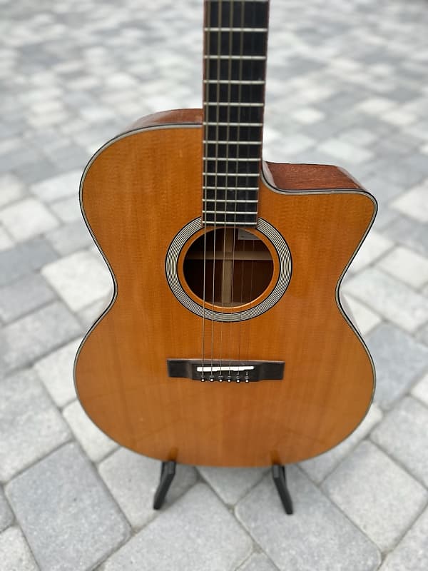 USA Made Dell Arte Auditorium Guitar by luthier John Kinard | Reverb