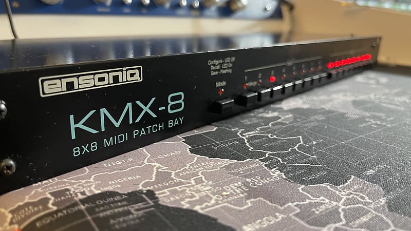 Ensoniq KMX-8 - 8x8 MIDI patch bay + MIDI Merge 1990’s - | Reverb