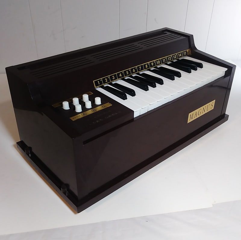 Magnus Model 300 Chord Organ 60's | Reverb