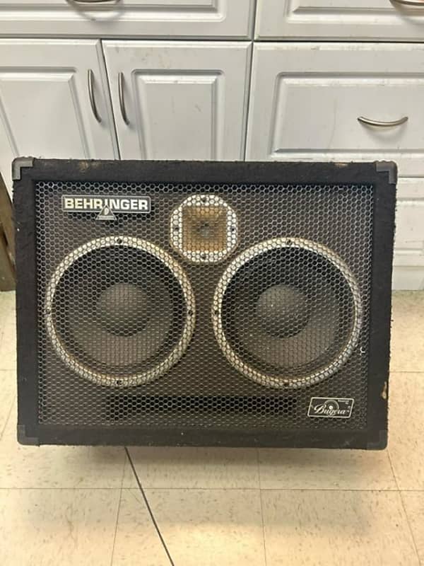 Behringer/Bugera 2x10 Bass speaker/cab BB210 2000's - rug | Reverb