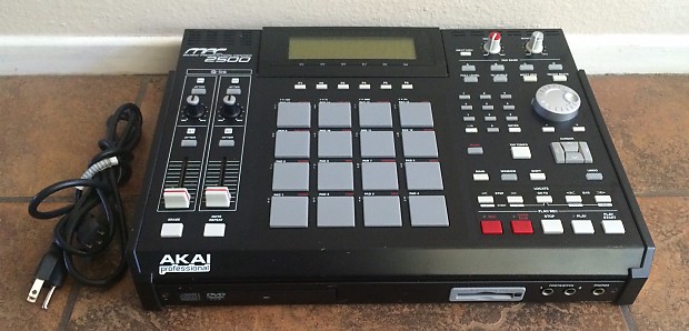Akai MPC 2500 | Reverb