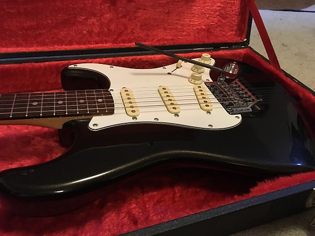 Fender MIJ Stratocaster 1985-'86 C Series w/Schaller/Floyd Fender MIJ Stratocaster 1985-'86 C Series w/Schaller/Floyd